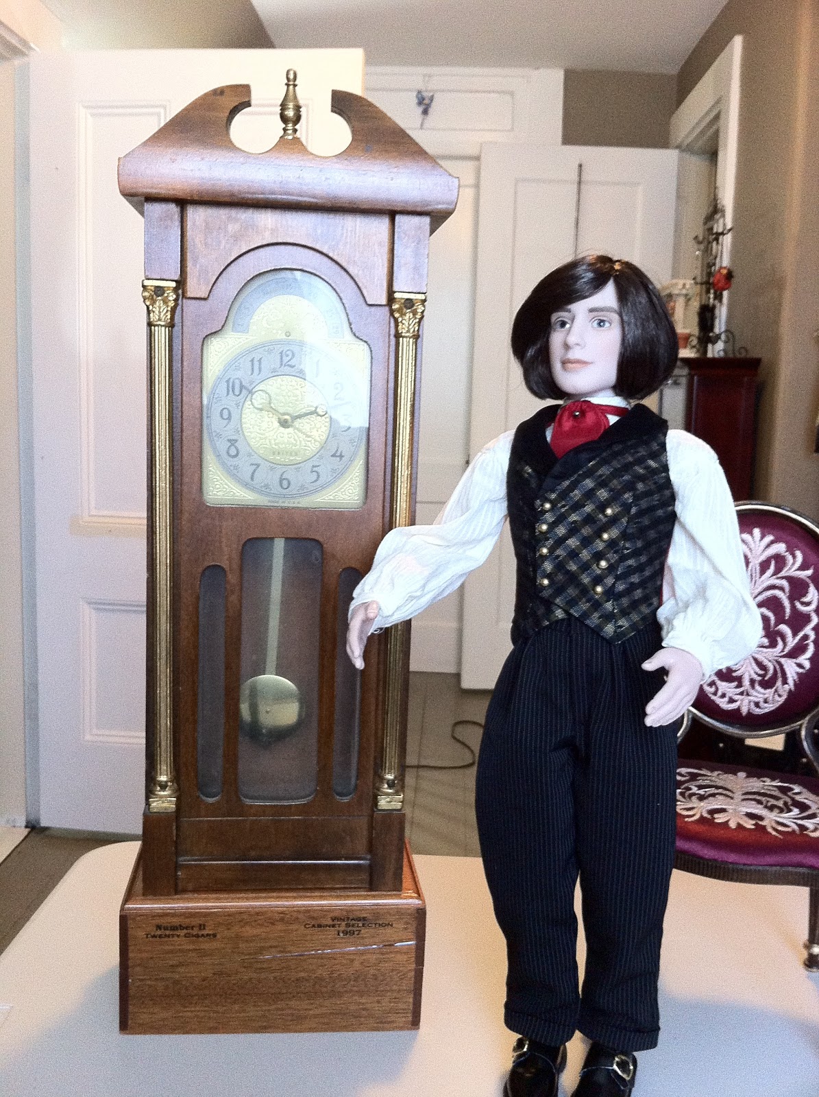 A Queen's Castle: Father's Day Project: Grandfather Clock