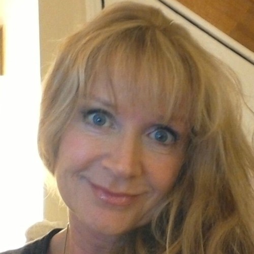 Actress, Emily Morgan Bio, Net Worth, Wiki, Married, Husband, Kids ...