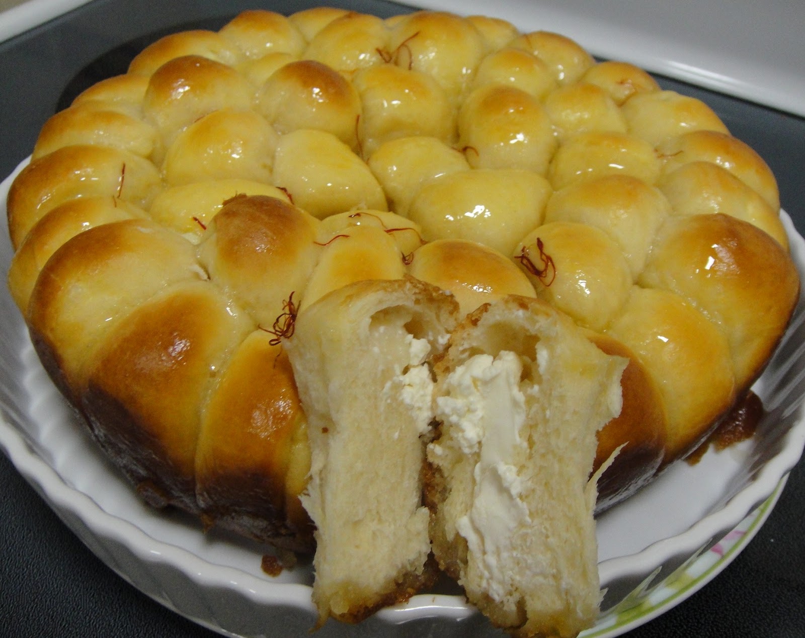 Maryam's Culinary Wonders: 125. Honeycomb Bread