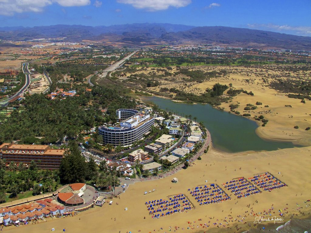 Gran Canaria "Un Paisaje por Descubrir" : Fotos Aéreas de “La Costa Turística de San Bartolomé ...
