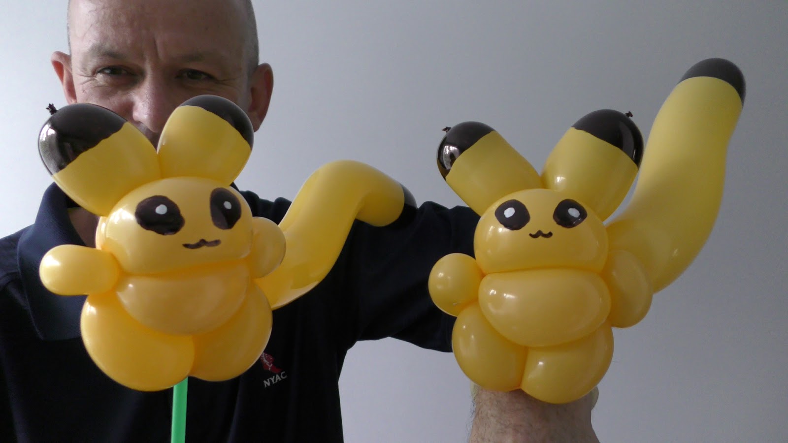 CLASSICAL: Balloon Pokemon Pikachu