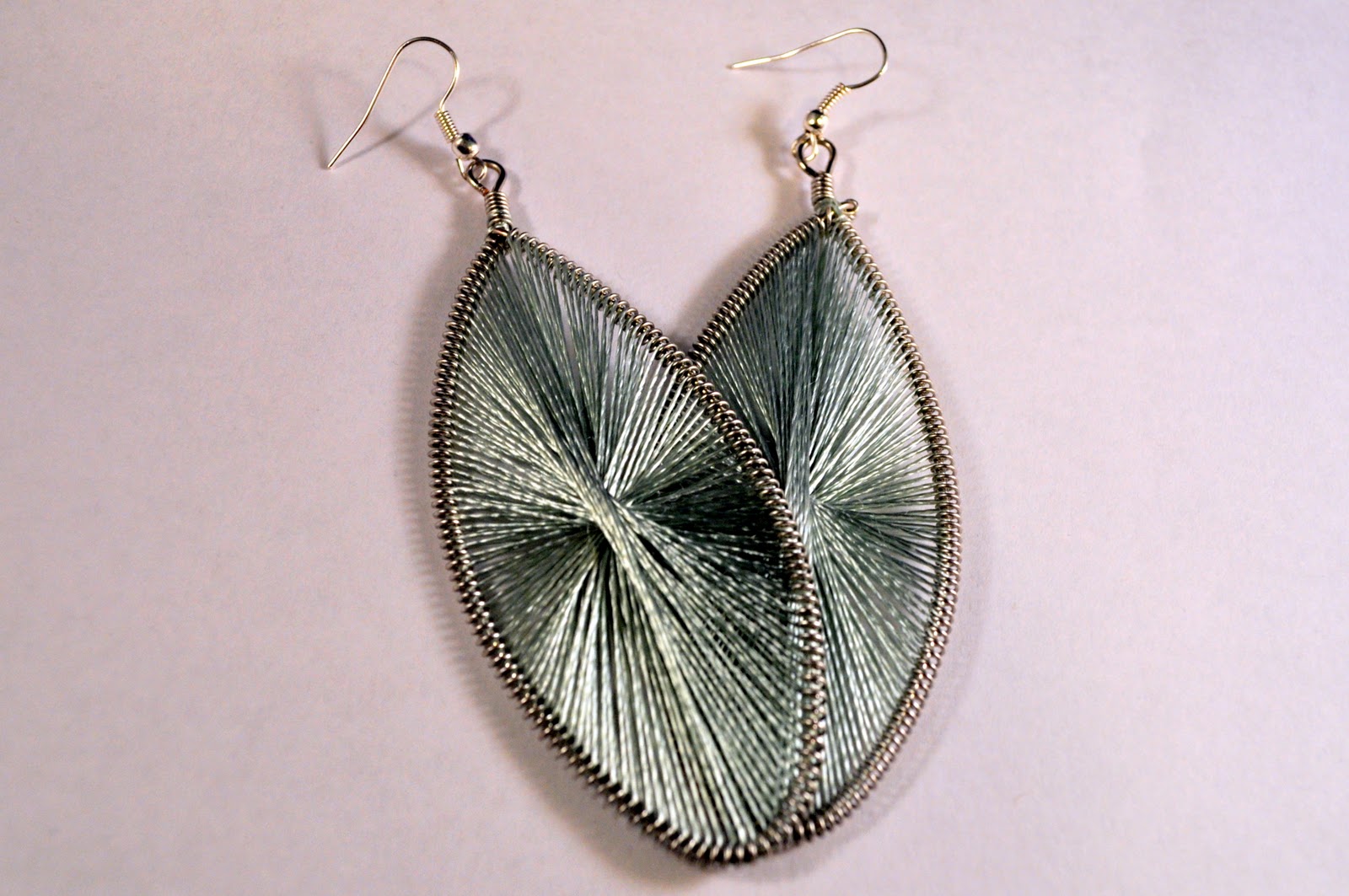 Beadallure: Hand Made Peruvian Thread Earring