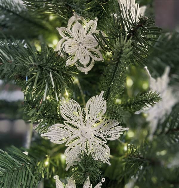 Exquisite Quilling by Beth Reece