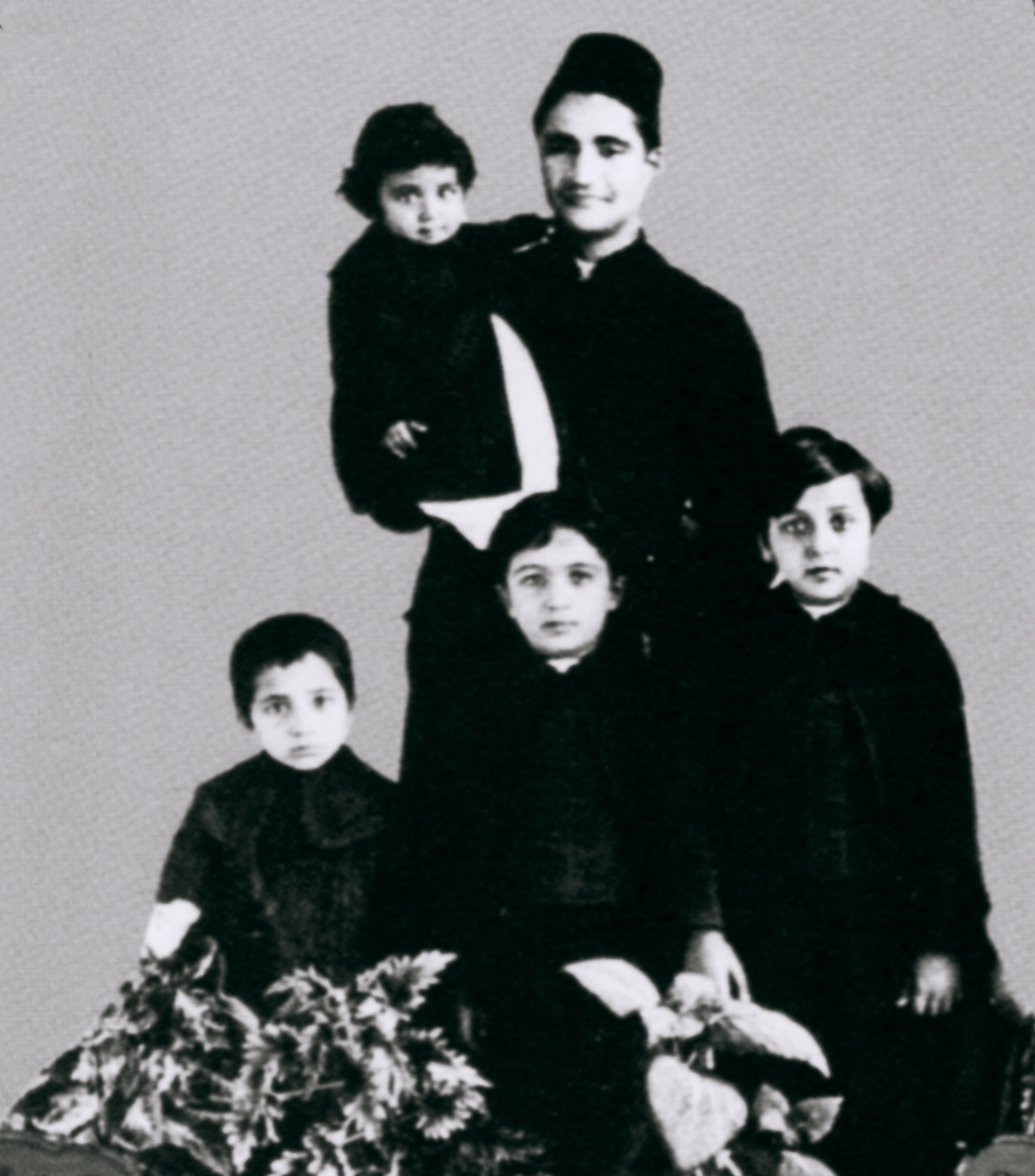 Baha'i Points of Interest: Shoghi Effendi as a child with his father ...