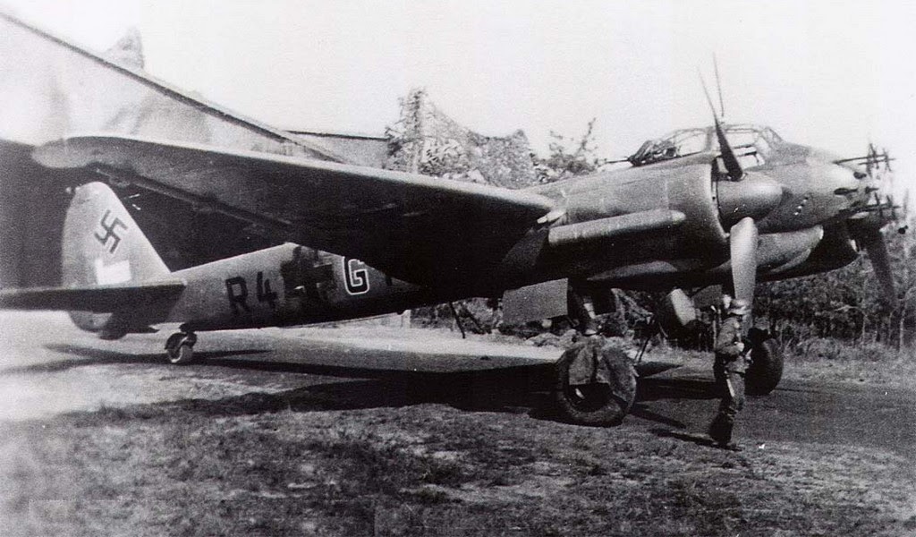 AVIÕES MILITARES: Junkers Ju 88 Schnellbomber