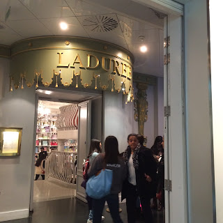 A Longtime Traveller : A Visit to Laduree, Harrods in London