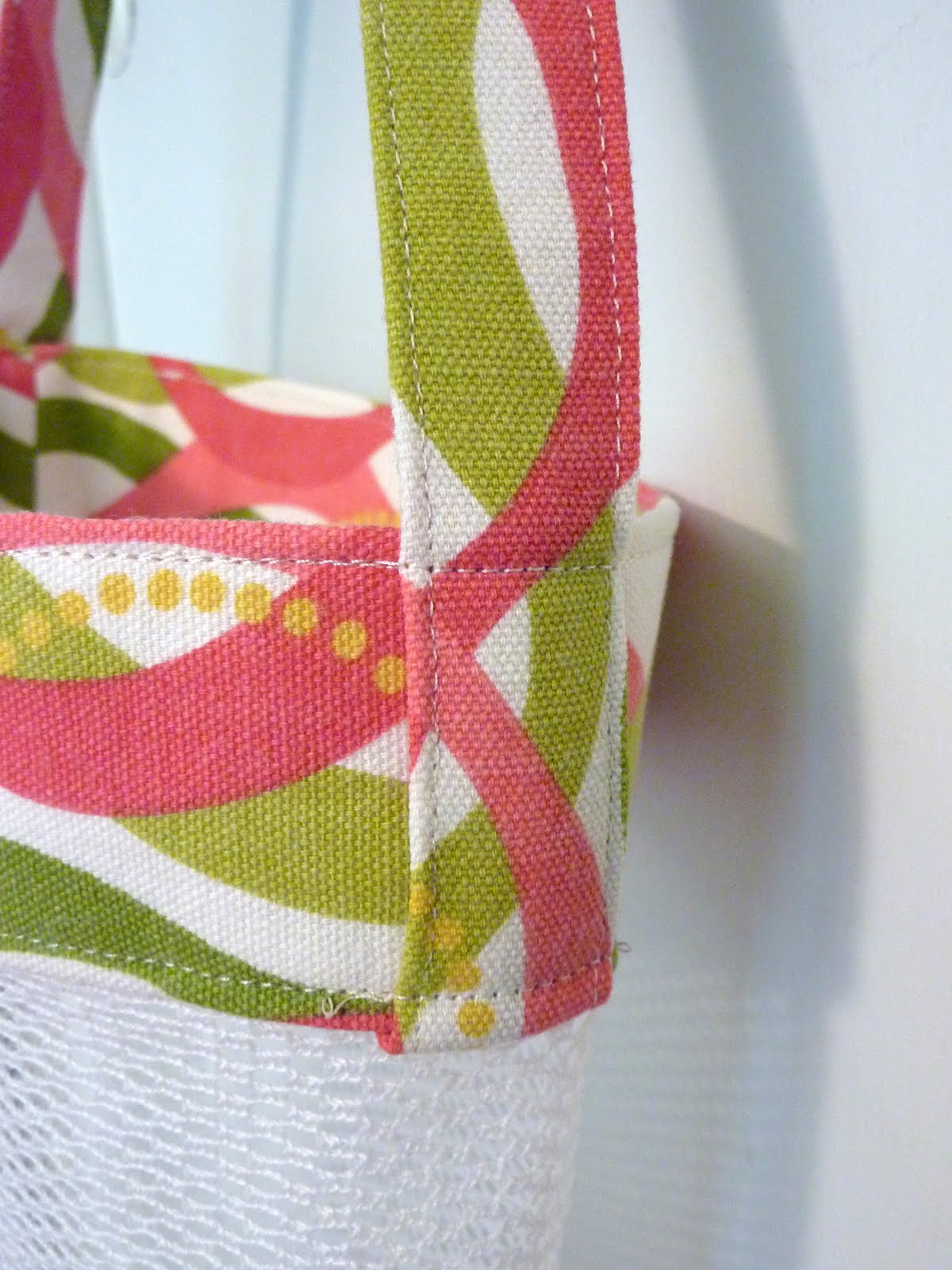 Sticks & Stitches: Beach Comber Bag Tutorial