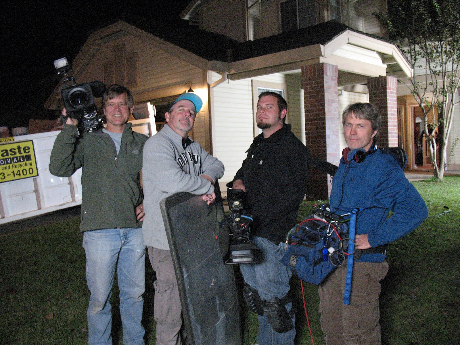 Meaningful Home Life: Kitchen Makeover - House Crasher Style!