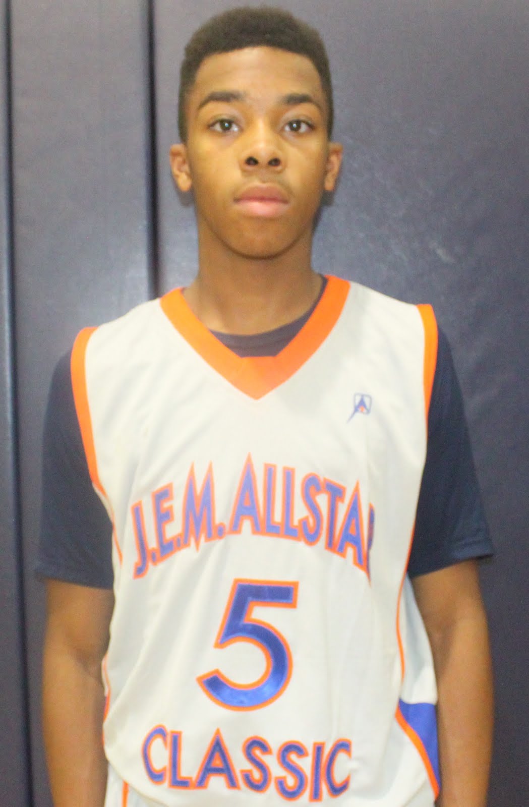 BASKETBALL SPOTLIGHT NEWS: Spotlight Alum Fair Making His Mark!