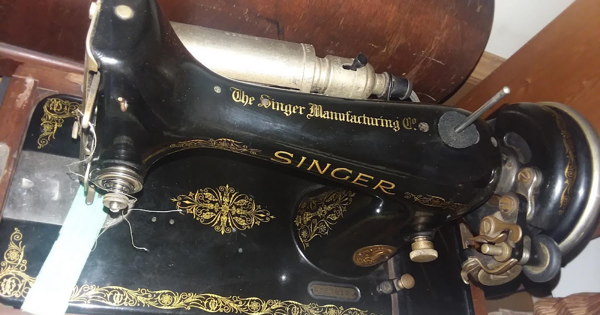 Singer 99 Sewing Machine