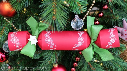 Christmas Cracker Tutorial | Craft me Happy!: Christmas Cracker Tutorial