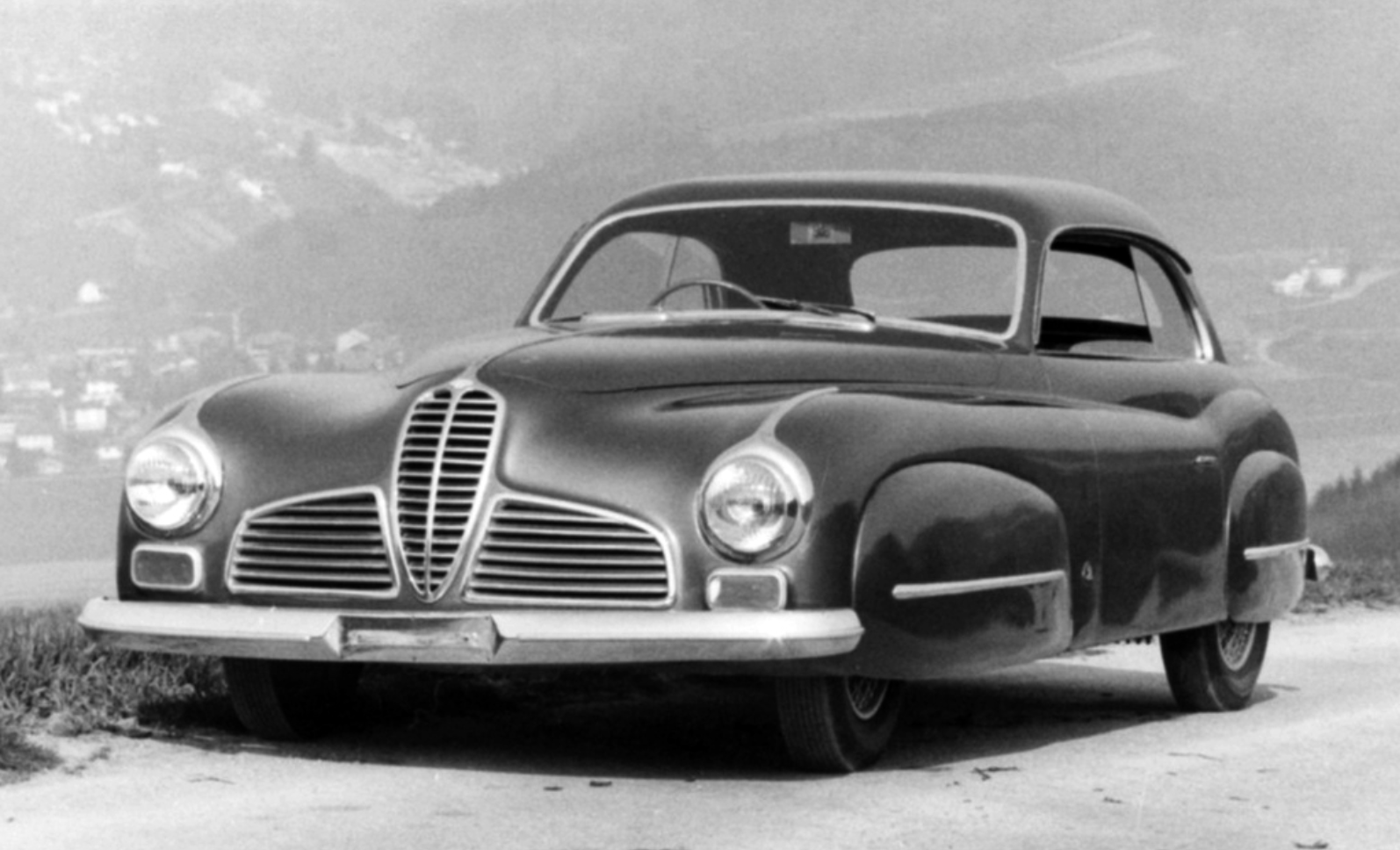 poeschl on cars : The Italian Line: Ghia Part 1, International Style