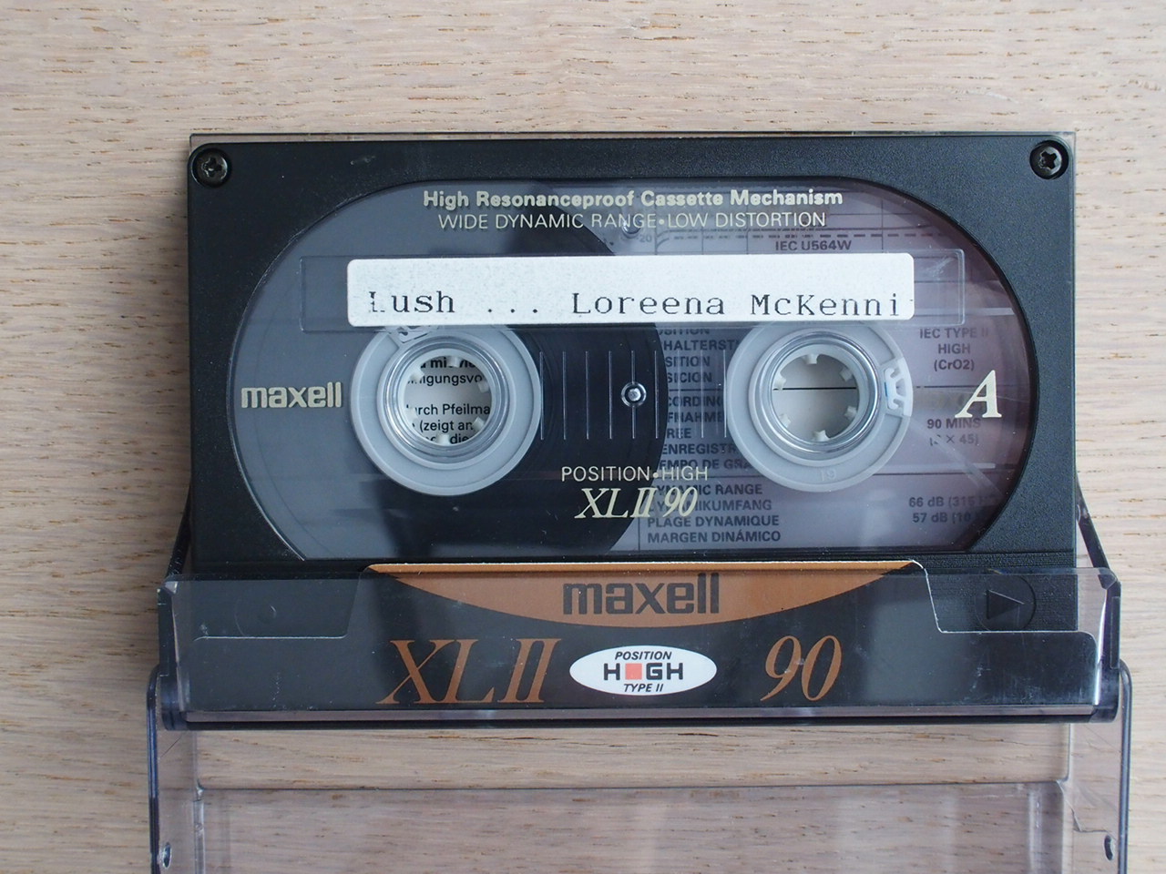 Audiochrome: Cassette tape measurements: Maxell XLII, Hitachi EX