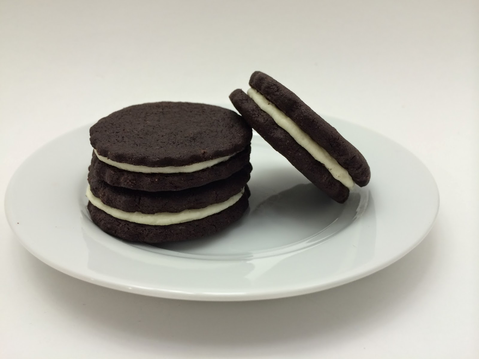 The Boozy Epicure: Homemade Oreos