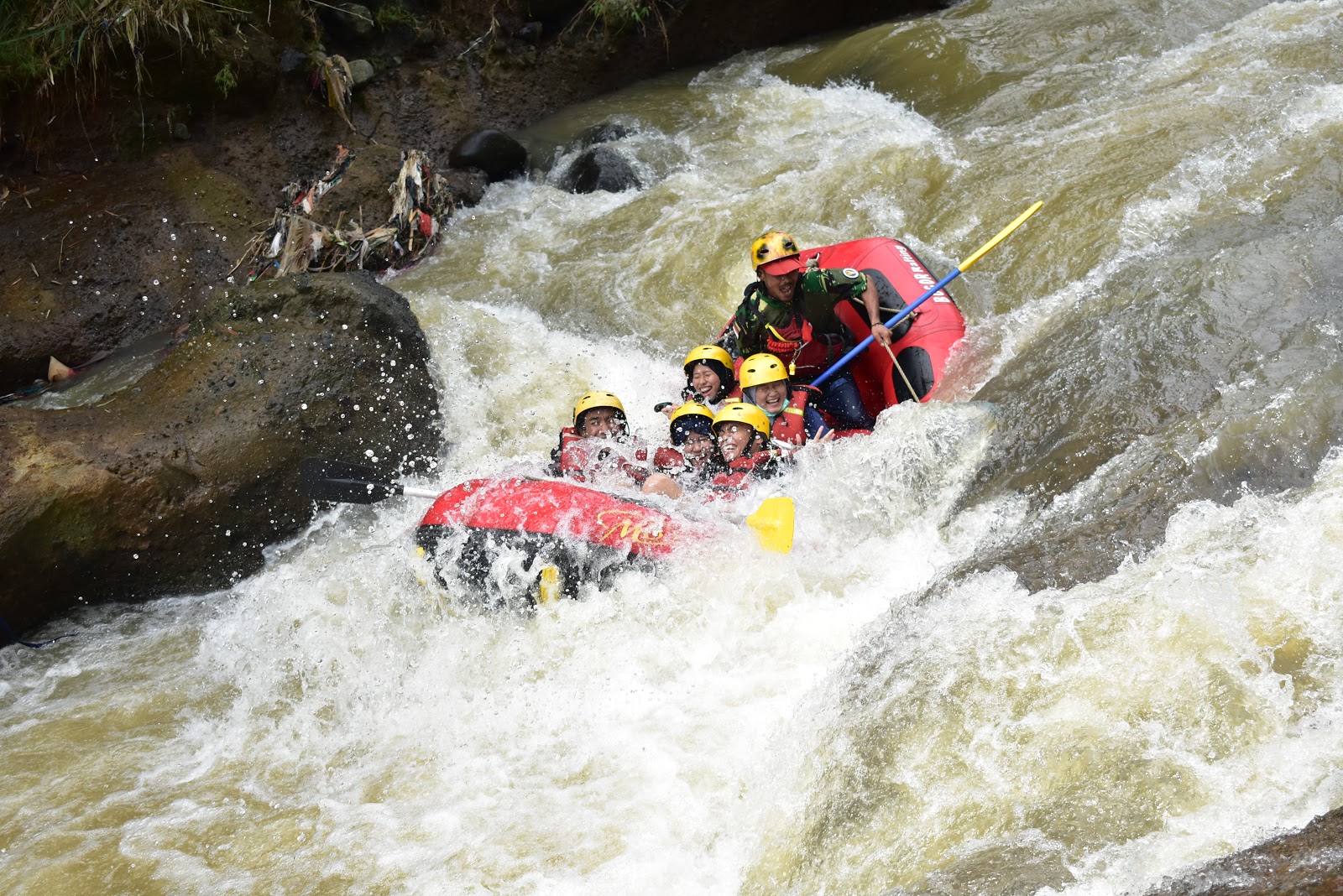 Geng Slurup-Slurup x Alamanda Outbound & Rafting