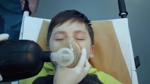 Hospital Scenes: Дежурный врач - сезон 1 серия 11