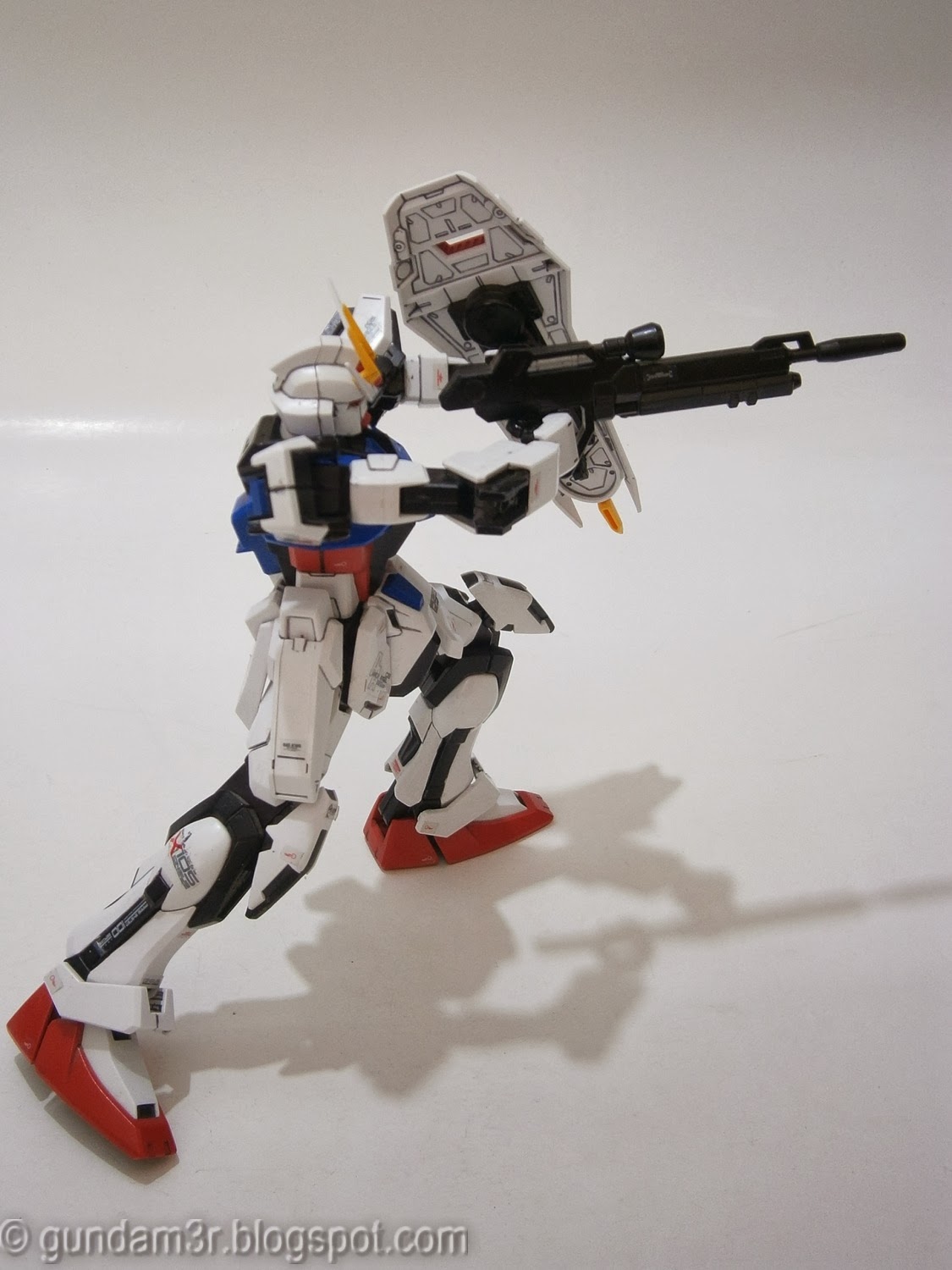 Launcher/Sword Strike Gundam MG Review Part 2