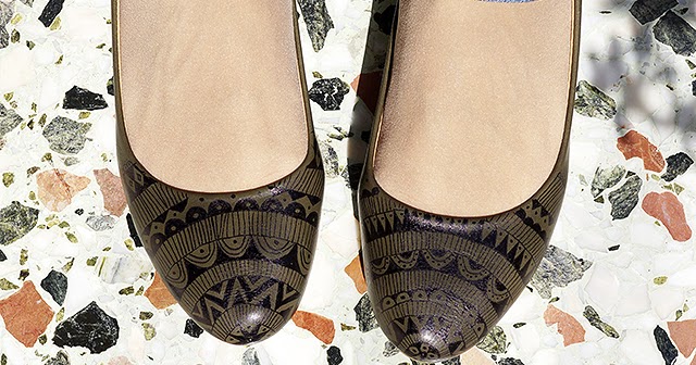 Mandala shoes - Journey into Creativity