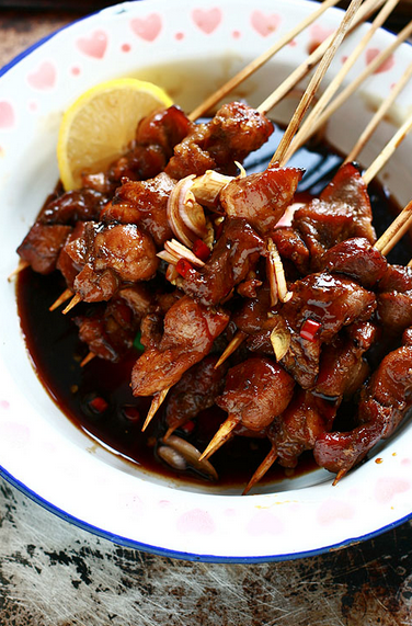 RESEP DAN CARA MEMBUAT SATE AYAM MANIS SPESIAL BUMBU KACANG GURIH DAN LEZAT