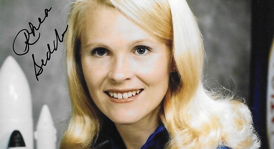 Autografy Mariu: Margaret Rhea Seddon, Julie Payette, Robert Lee Gibson ...