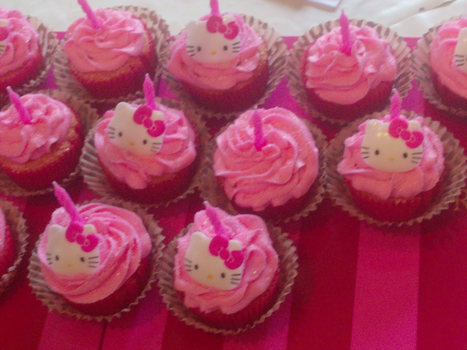 Custom Cakes and Cupcakes: Krista's Birthday