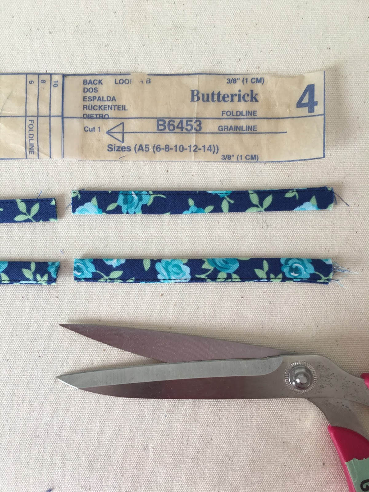 B6453 Sew-Along: Sewing the Straps | Gertie's New Blog for Better ...