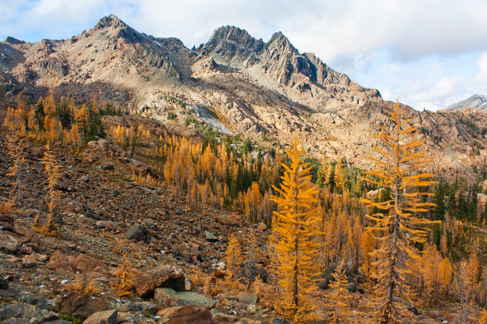Hiking Shenandoah: Lake Ingalls