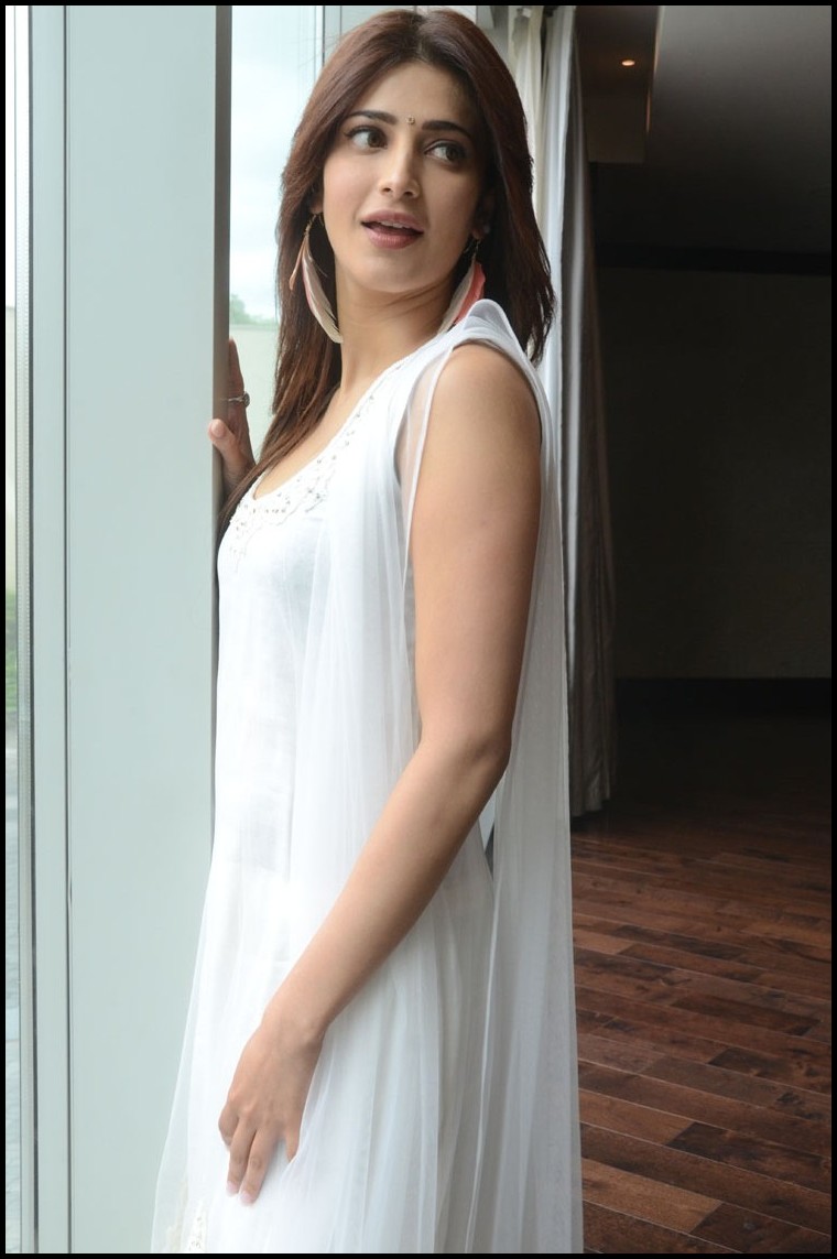 Shruti Hassan Latest Photo Shoot Gallery In White Salwar Kameez