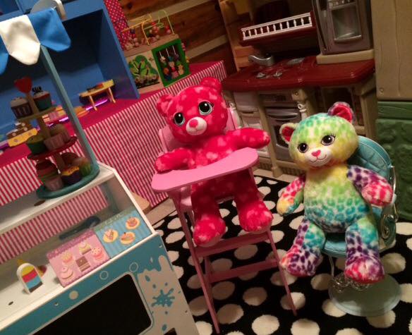 Trips 'n Toys: Today's New Toys: Izzy and Yikes 8 inch plush Popples