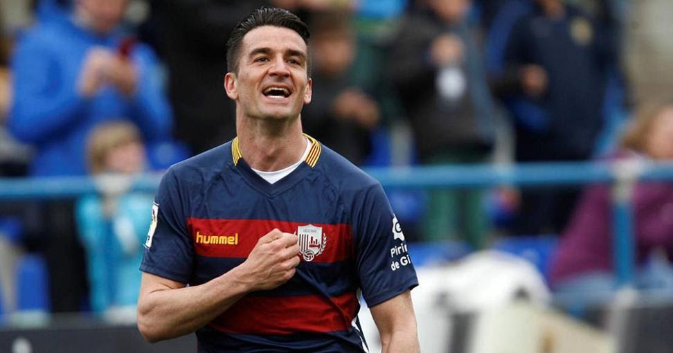 DESDE EL FONDO: Natalio, nuevo jugador universitario