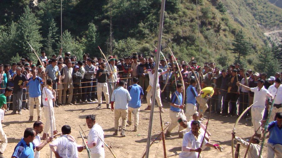 Thoda - The impressive martial art - Pictures | Himachal Pradesh Blog