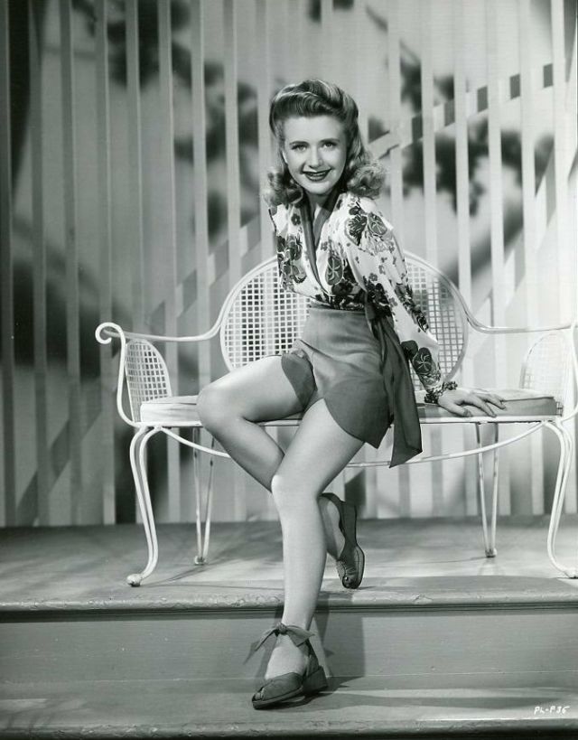 Beautiful Photos of Priscilla Lane in the 1930s and ’40s ~ Vintage Everyday