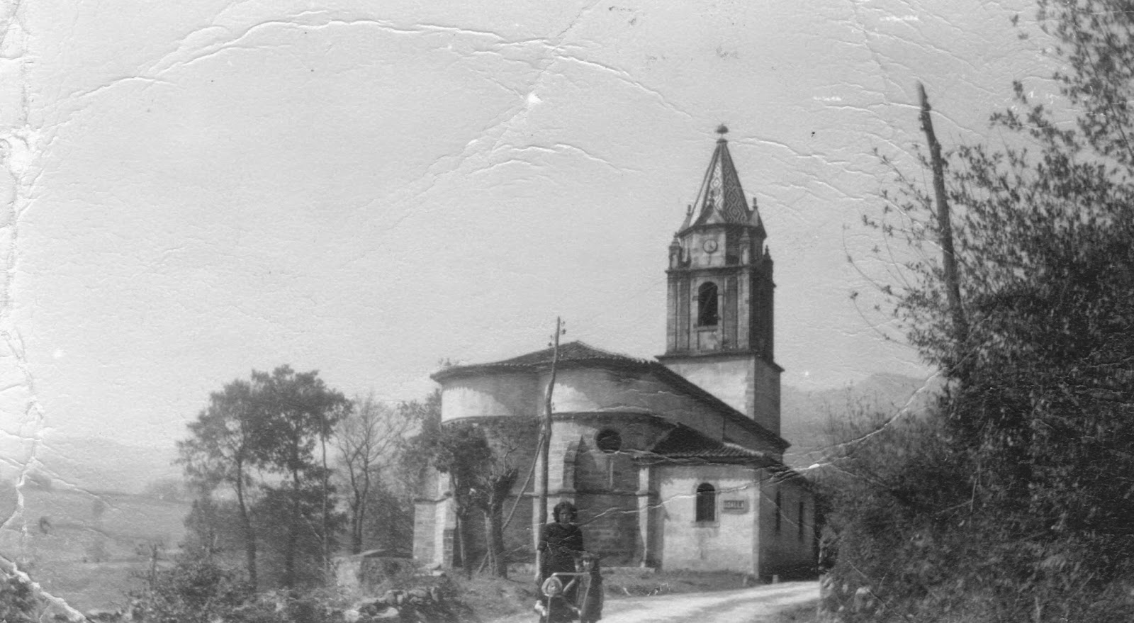 Udalla (Cantabria): Iglesia Santa Marina