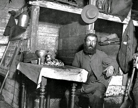 OLTRE IL MURO: ARTE e FOTOGRAFIA: JACOB AUGUST RIIS | PHOTOGRAPHER