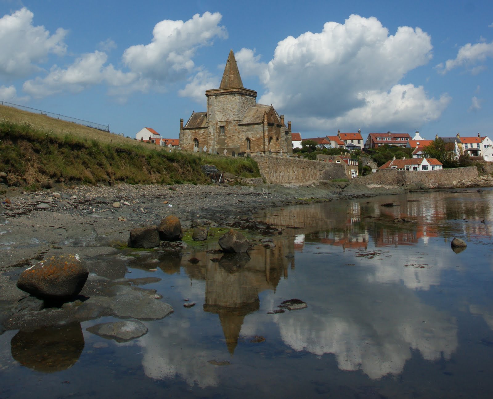 Tour Scotland: Tour Scotland Photographs Reflections St Monans East ...