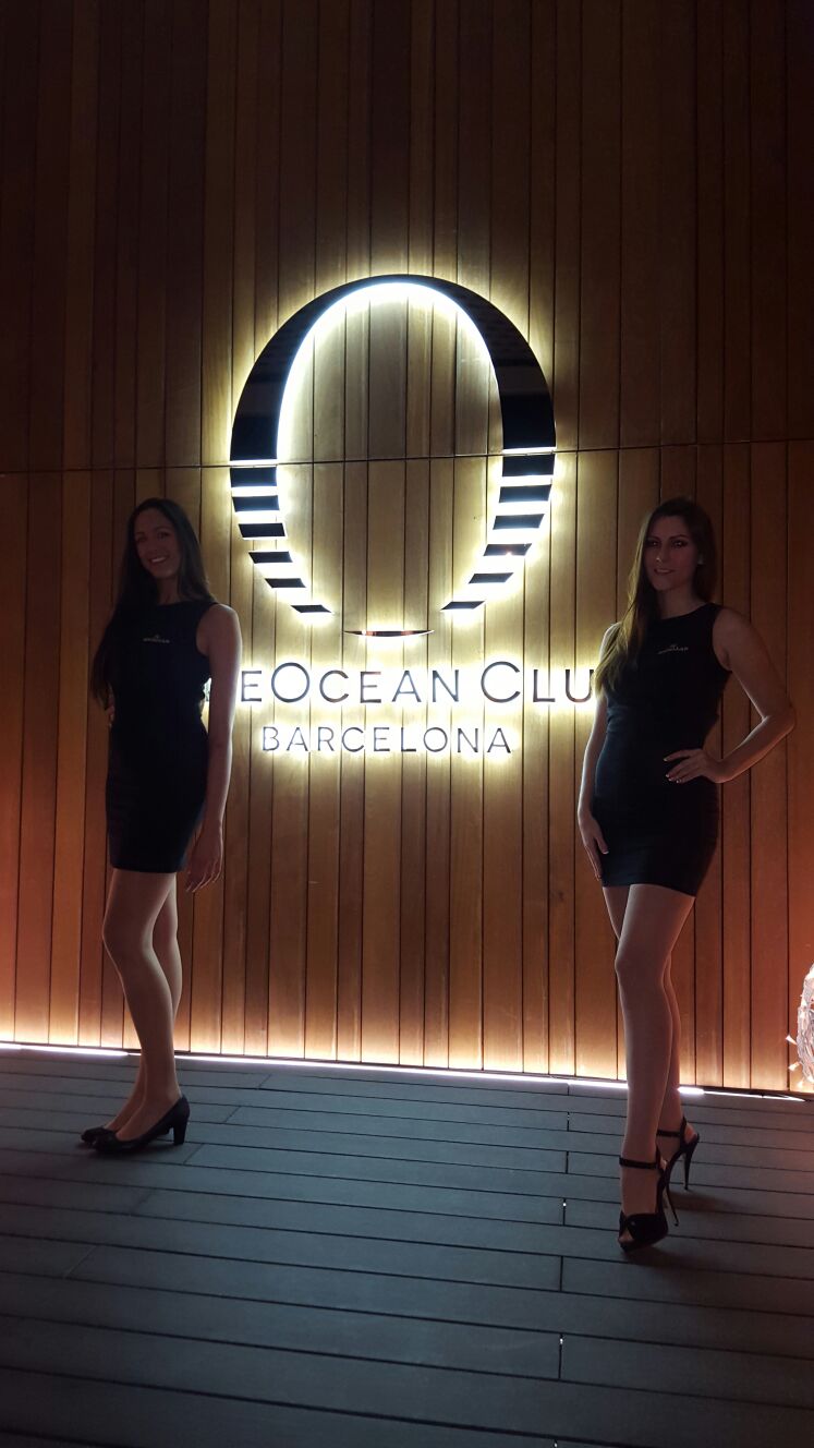 Agencia Exclusive Events : Azafatas Exclusive en eventos de Maxxium