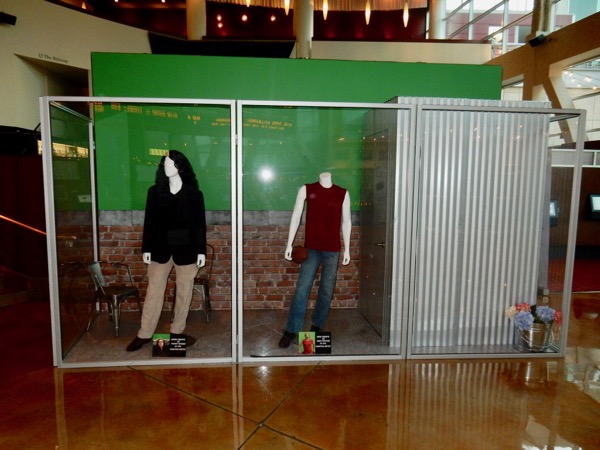 Hollywood Movie Costumes and Props: The Disaster Artist movies costumes ...