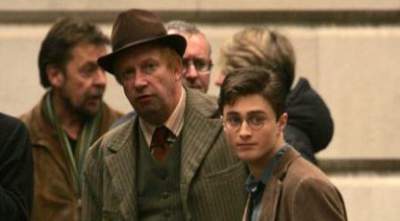 Black Nailed Reviews: Top 5 Fathers In Literature