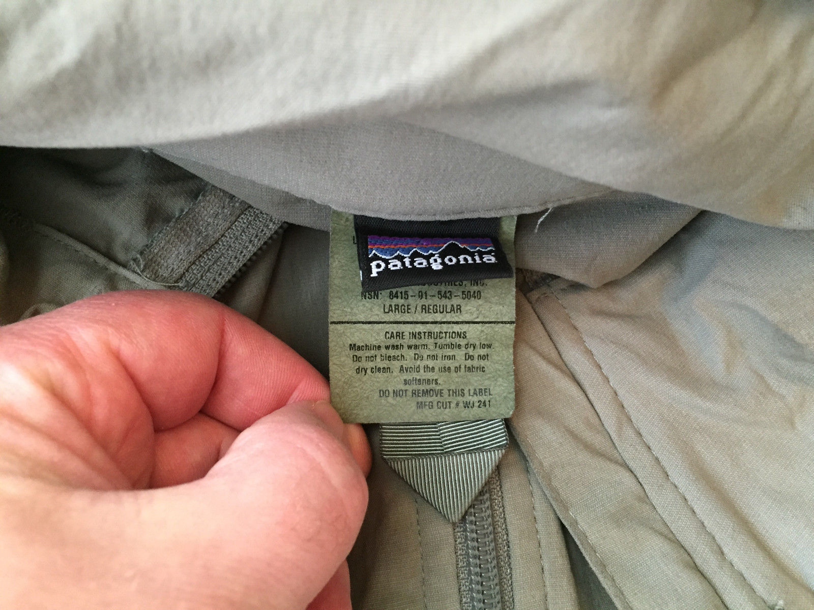 Webbingbabel: Patagonia PCU Level 5 Soft Shell Jacket Gen II