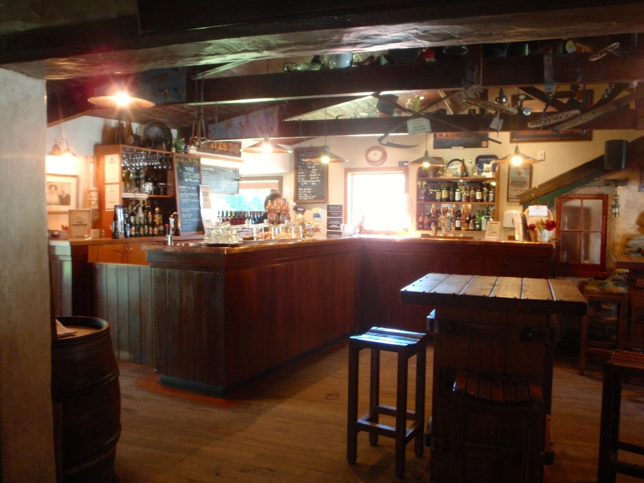 Taupo.Queenstown.NZ.: Cardrona Pub カードローナパブの御紹介
