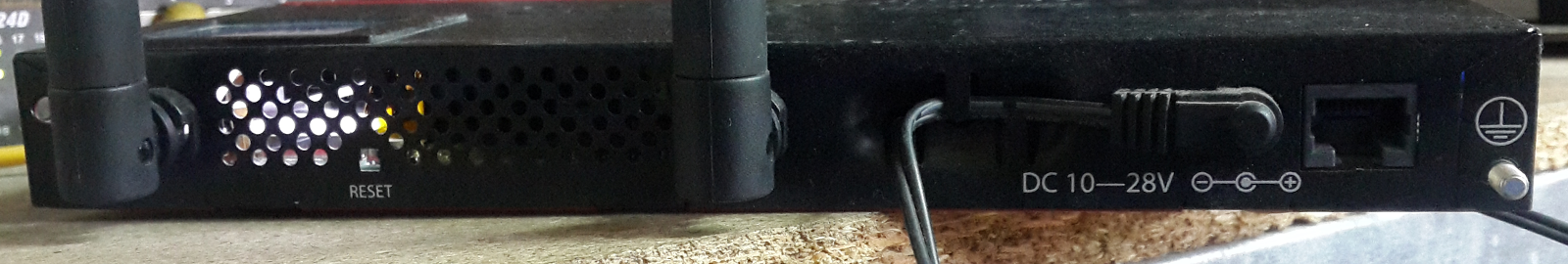 Mikrotik-Ukraine: Serial-порт Mikrotik (Console, Special Login).