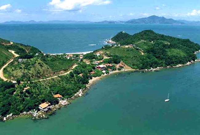 Playas de Brasil: Fotos de Bombas y Bombinhas