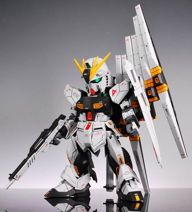 Custom Build: SD x HG RX-93 nu Gundam