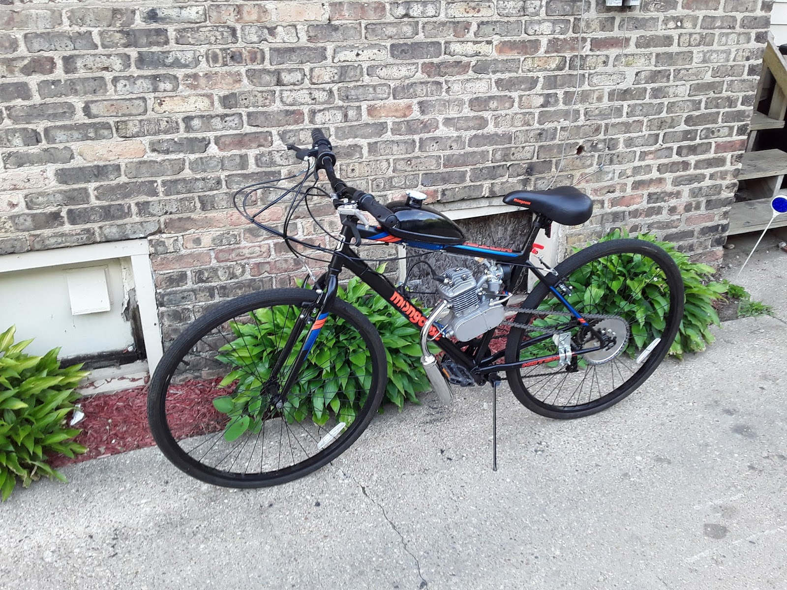 Hustle Boy Custom Bikes: Mongoose Hotshot