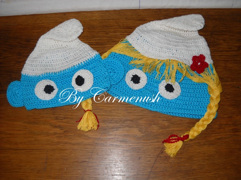 Handmade by Carmenush: Strumf si Strumfita