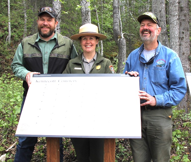 NPS & Pioneers Of Alaska Dedicate Kennicott Area Cemetery Waysides ...