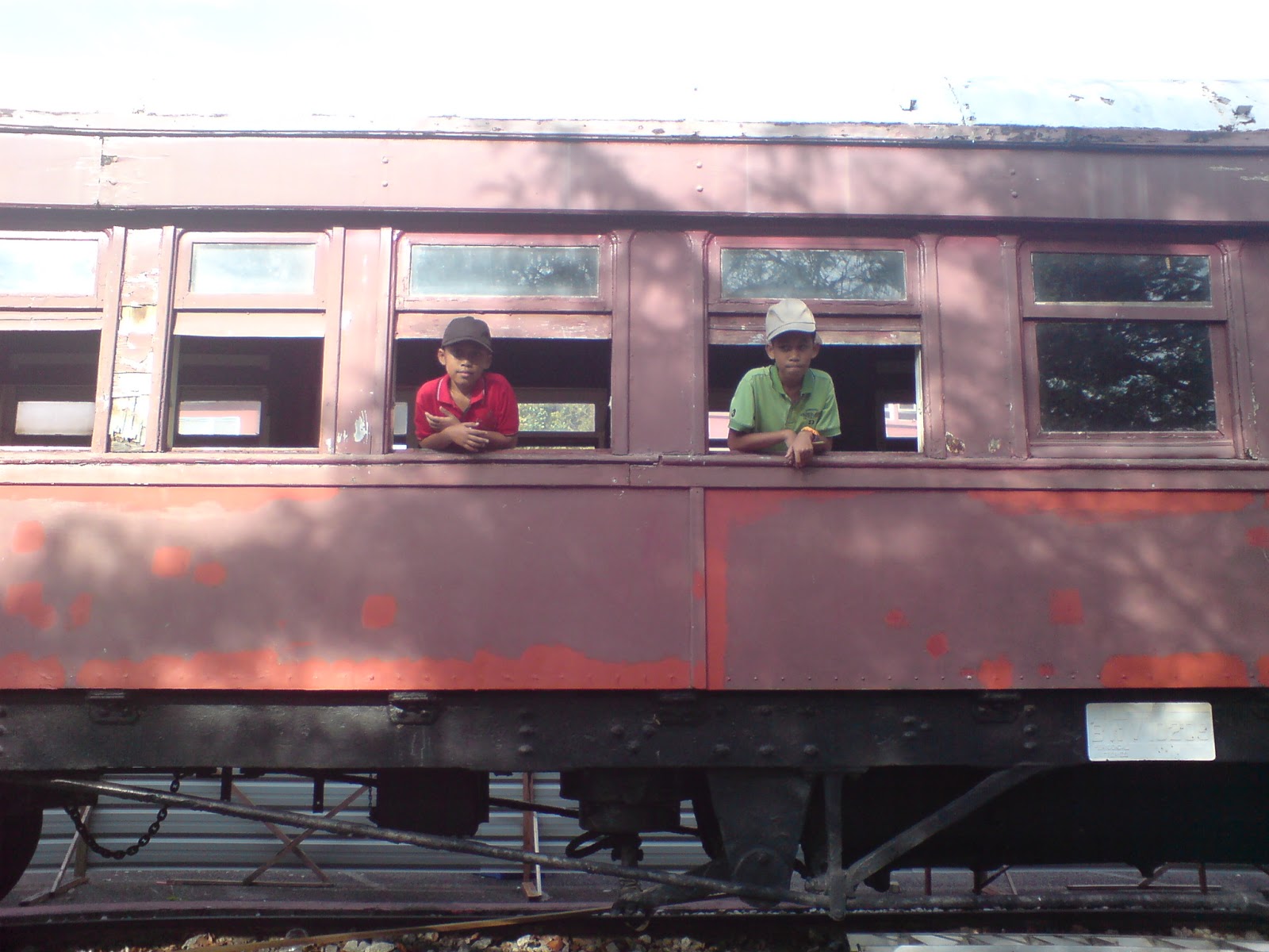 Melawat ke Negeri Melaka (Keretapi lama) | ZEERA HEESAM