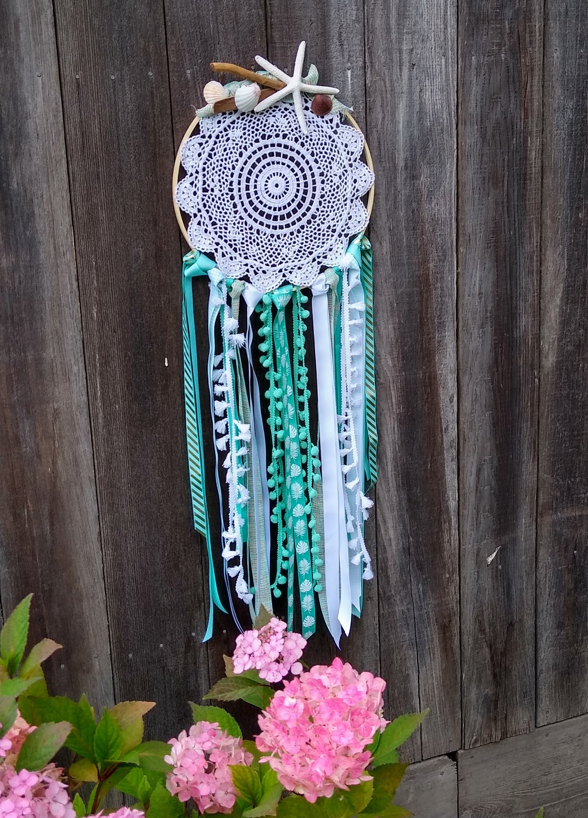 Terry Ricioli Designs: Ribbon Dreamcatcher for Gwen Studios