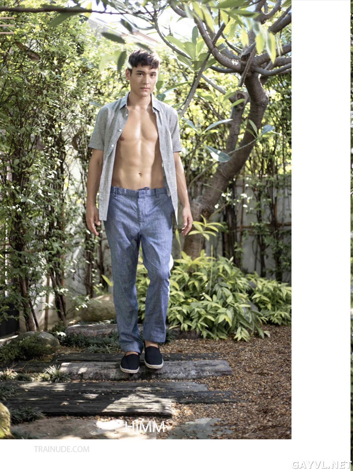 Thai Photos: HIMM 13 magazine