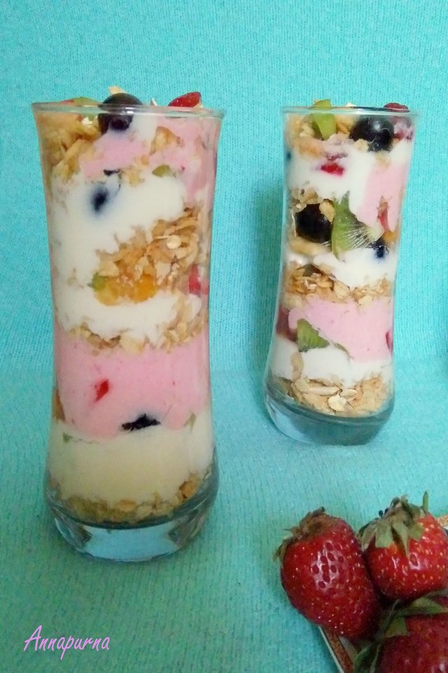 Annapurna: Fruit And Yogurt Parfait Recipe